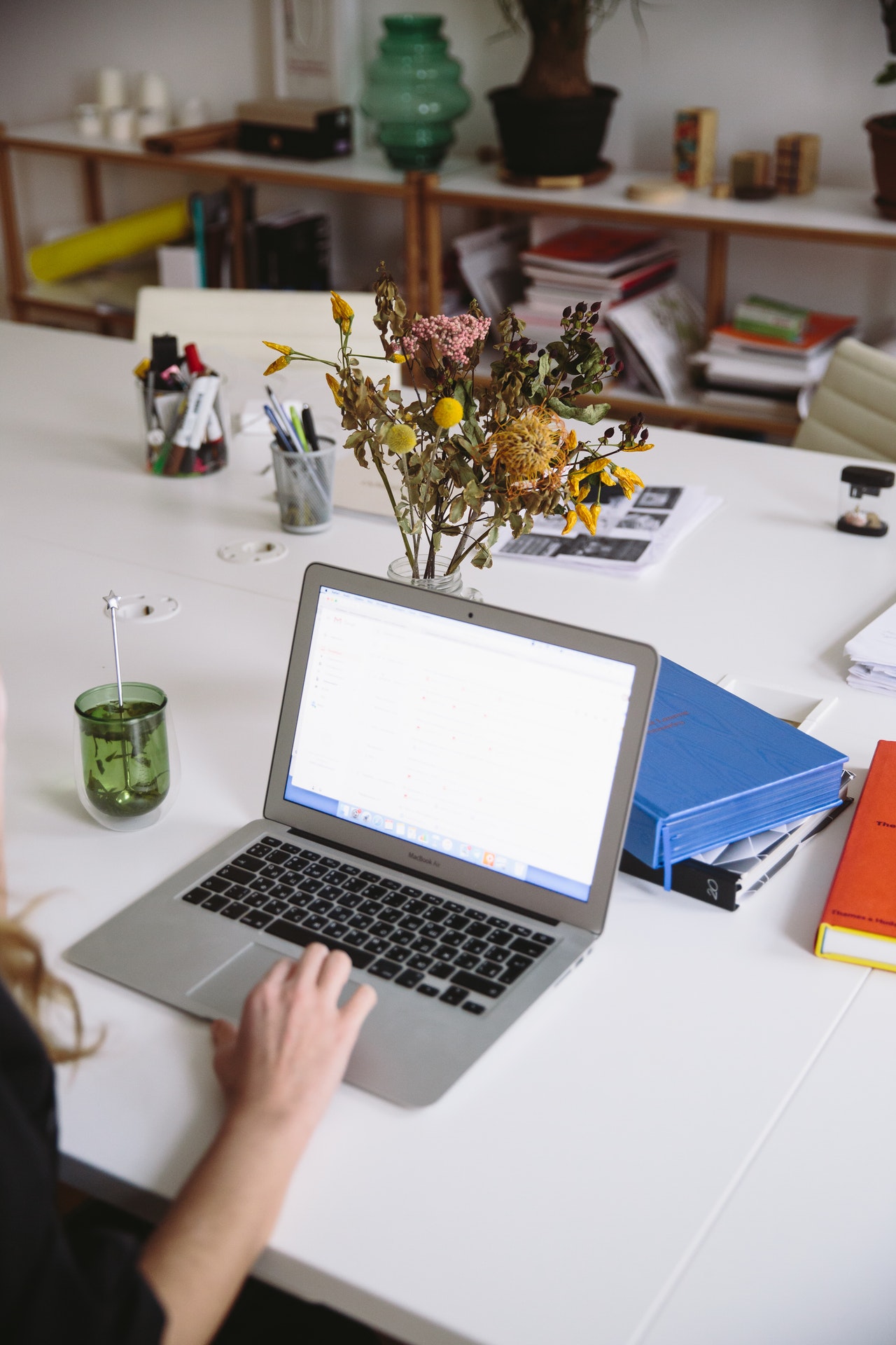 How to Become a Virtual Assistant - The Ultimate Guide - CII Tech Know